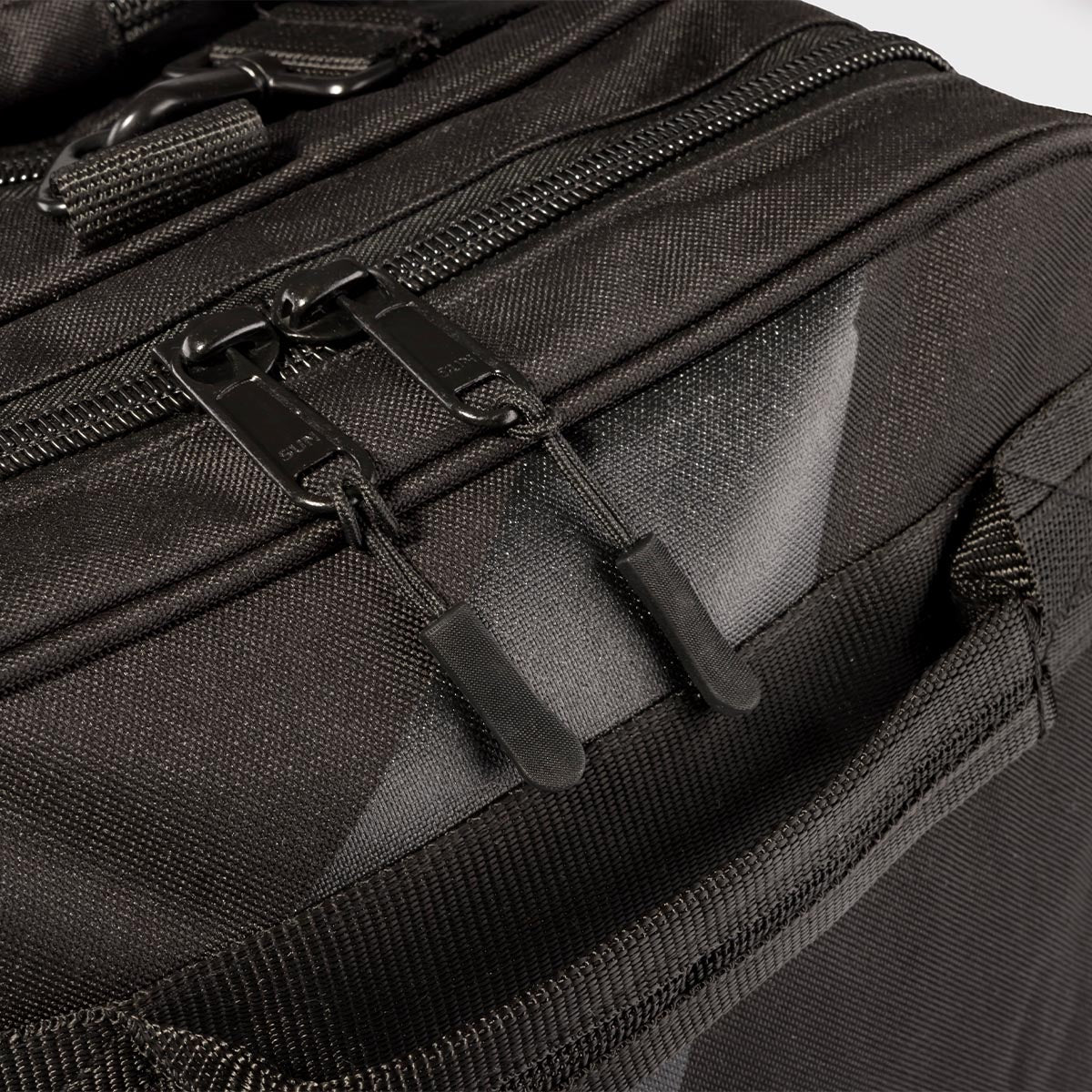 8 WEAPONS Sport Bag, black-black – 8 WEAPONS Fightgear Shop - 8WEAPONS.com