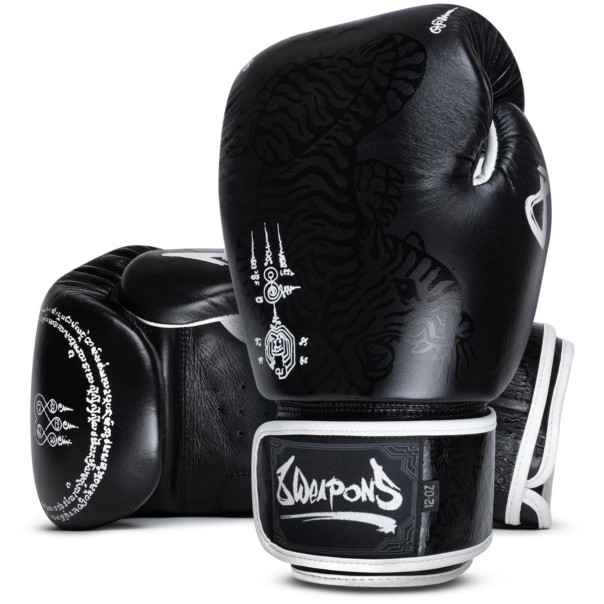8 WEAPONS Boxing Gloves, Sak Yant Big Tiger, black-black – 8 WEAPONS ...